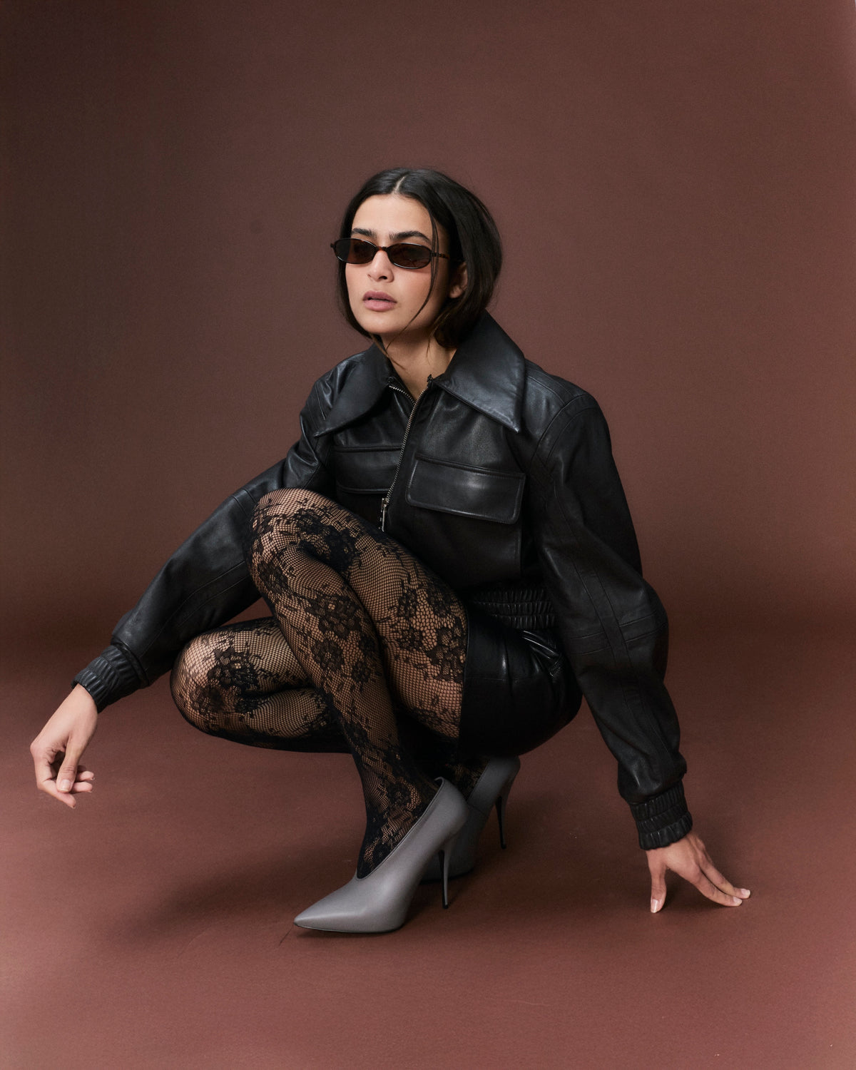 How To Find Tights That Fit | Size Guide | Heist Studios